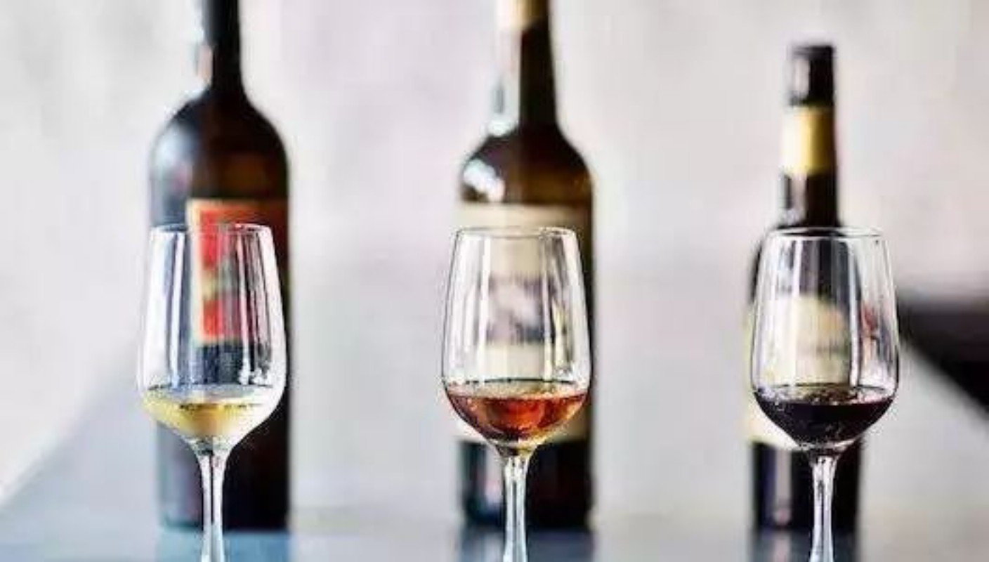 ¿Cuál es el Contenido Típico de Alcohol en el Vino Tinto Español? Guía ...