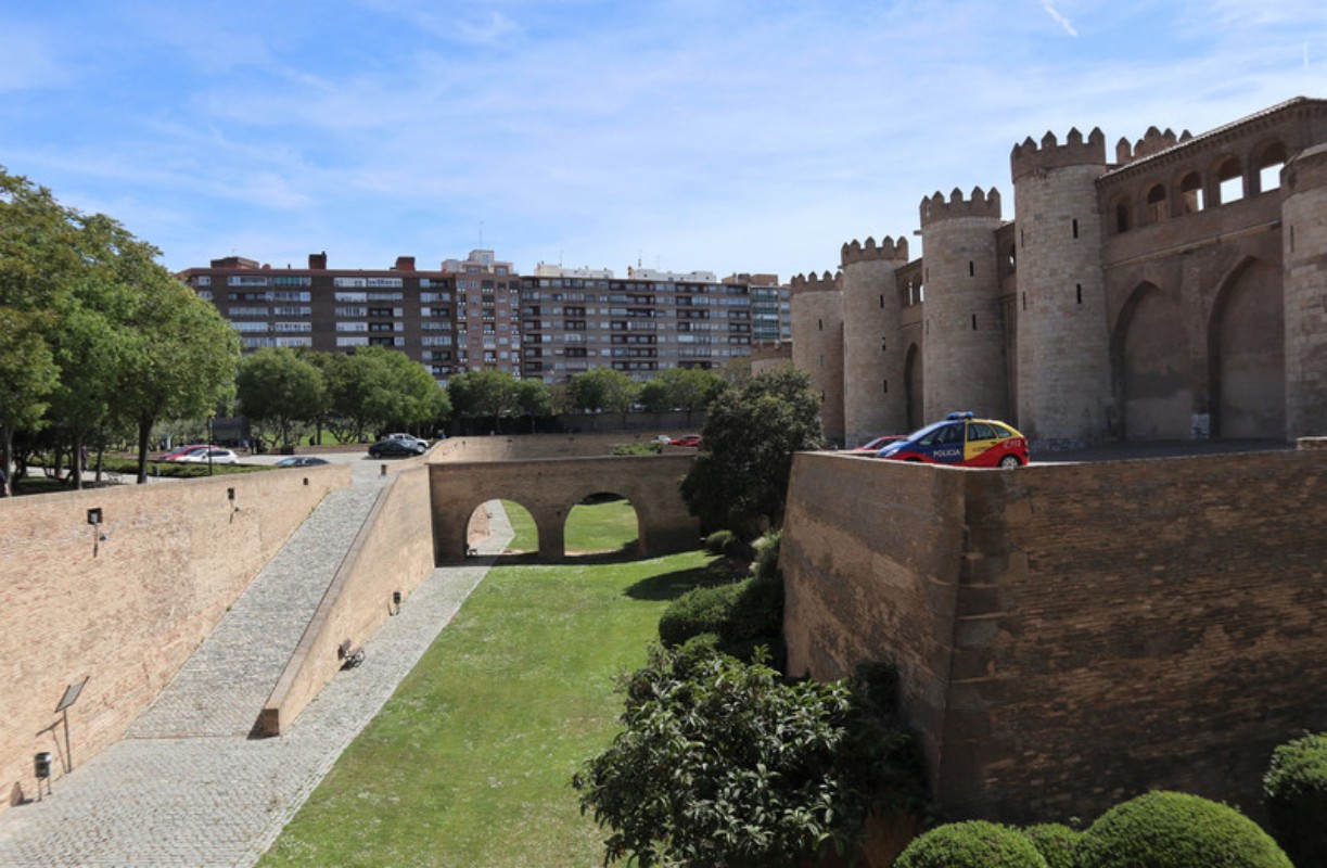 萨拉戈萨大学博士毕业经验分享：从申请到答辩的完整历程 - Spain Living Forum