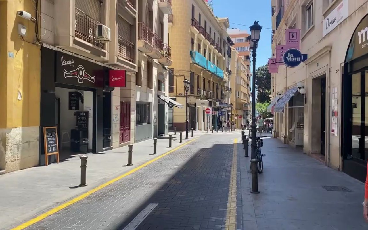 阿利坎特葡萄酒1982年份：那些被时光封存的记忆与味道 - Spain Living Forum