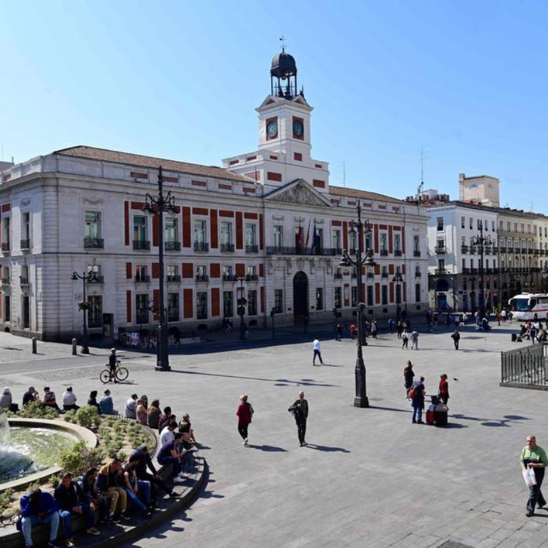 How to Choose a Spanish Bank Card? A Complete Guide to Debit, Credit ...