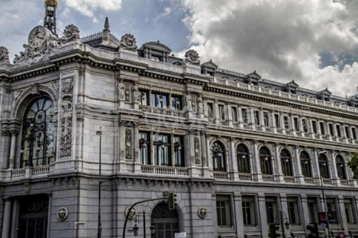 Cómo Abrir una Cuenta Bancaria en España: Guía 2024 para Nuevos ...