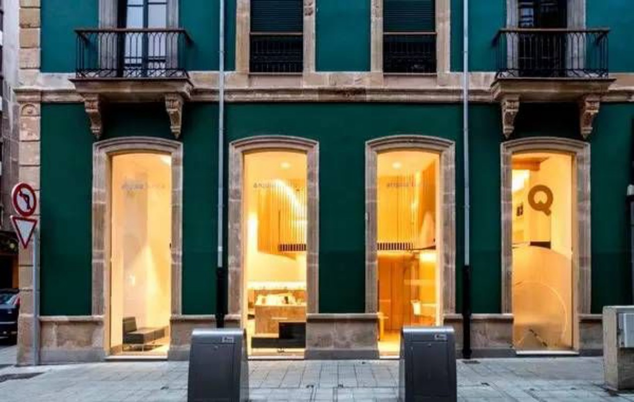 A Must-Read for New Students in Spain: The Ultimate Guide to Opening a ...