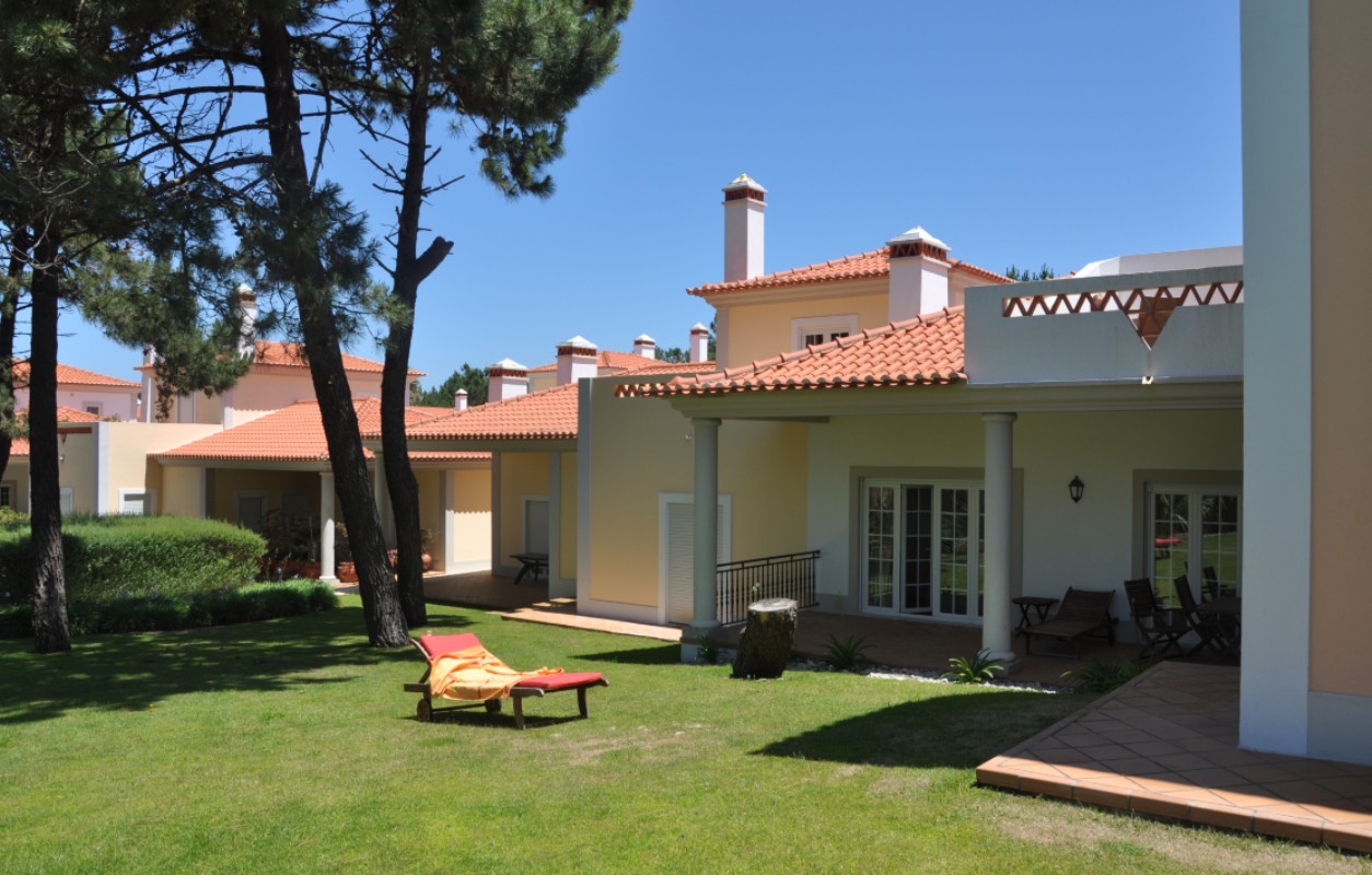 Descubriendo el Chalet Español: ¿De qué se trata el estilo de vida en ...