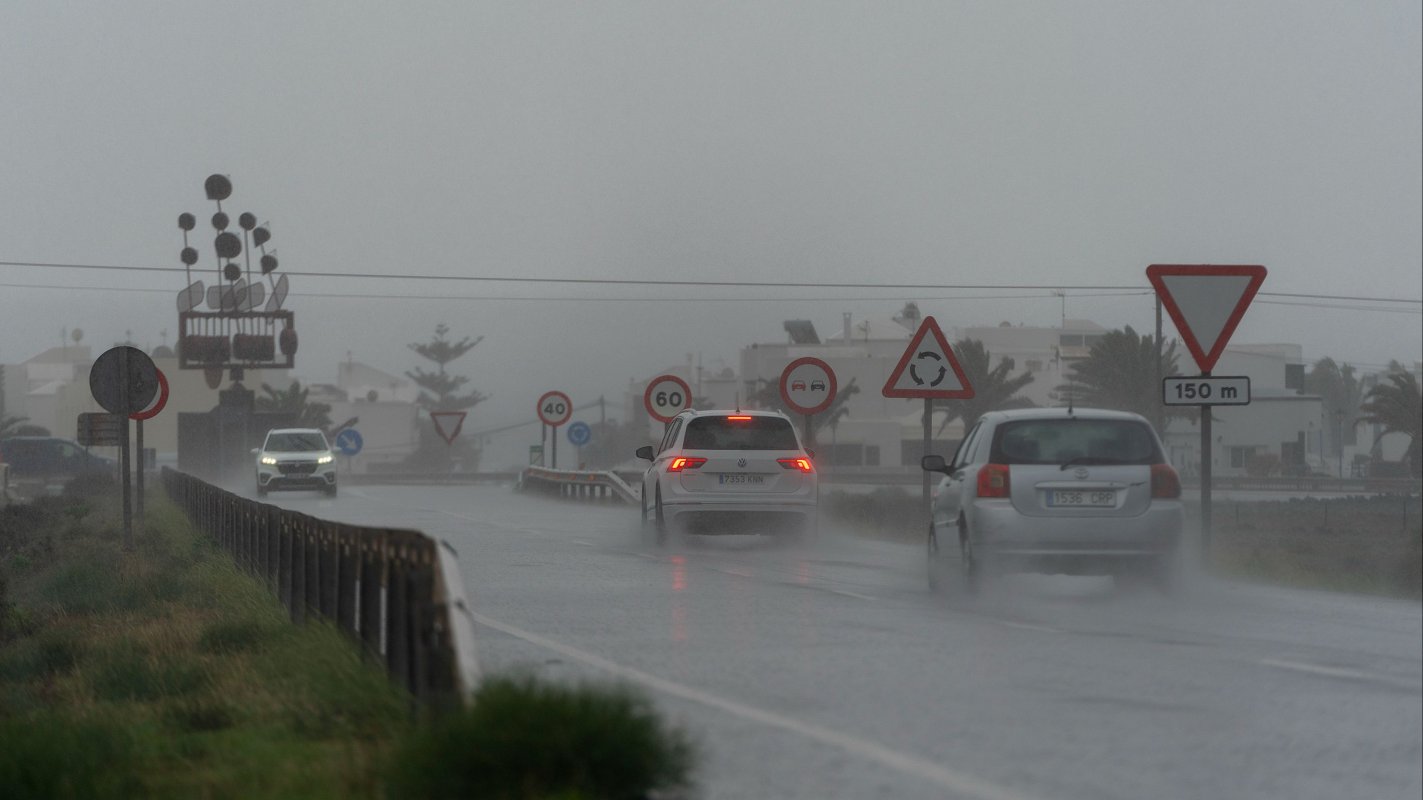 Spain Faces Storm and Cold Snap to Start the New Year; Rain Alerts ...