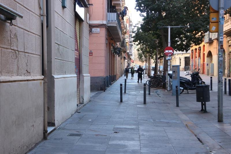 Tiroteo en Barcelona: Un hombre muere de un disparo en la cabeza junto ...
